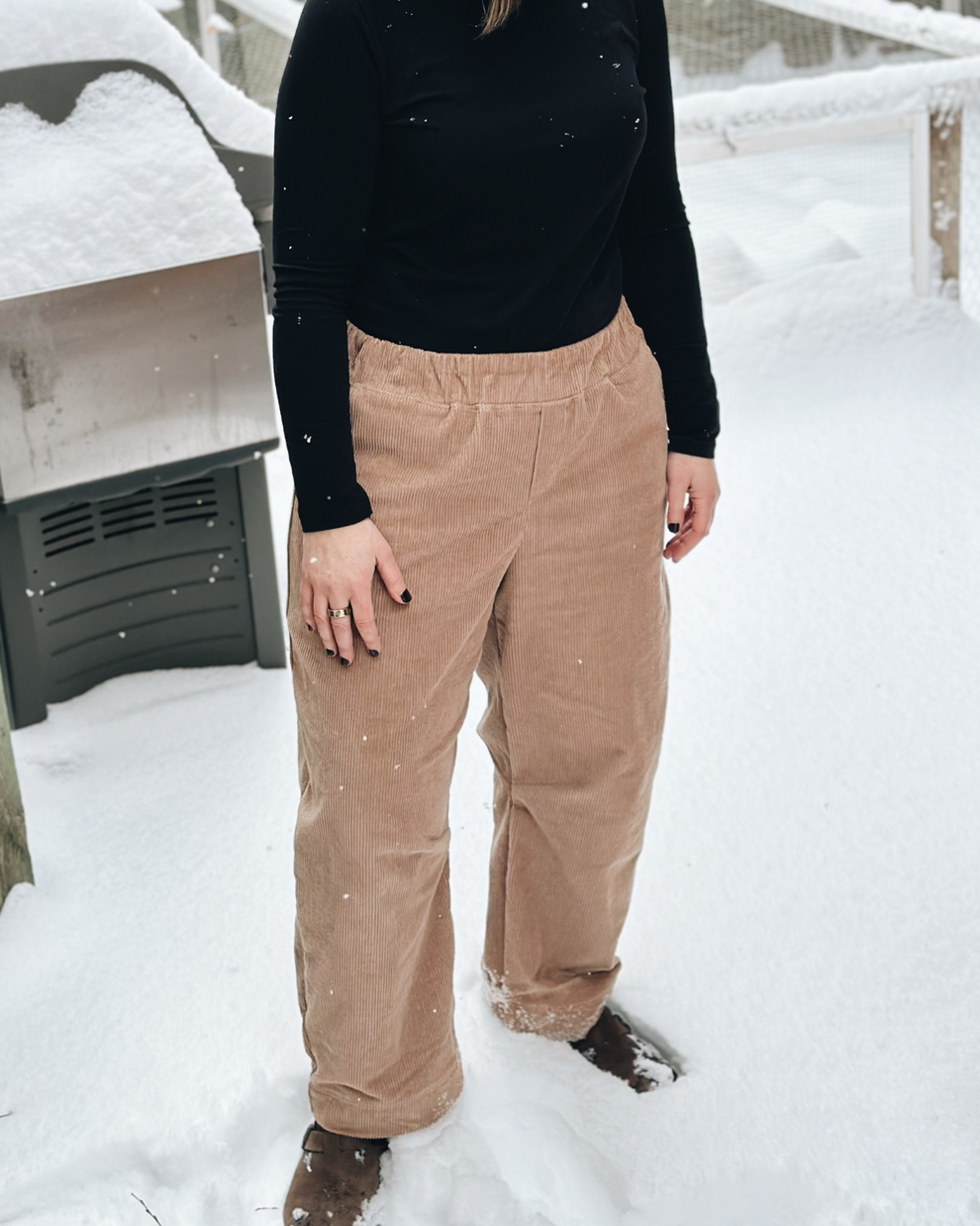 Bracken Barrel Pants Sewing Pattern – Brightside Fabric Co
