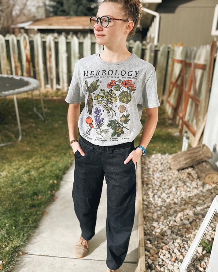 Bracken Barrel Pants Sewing Pattern – Brightside Fabric Co